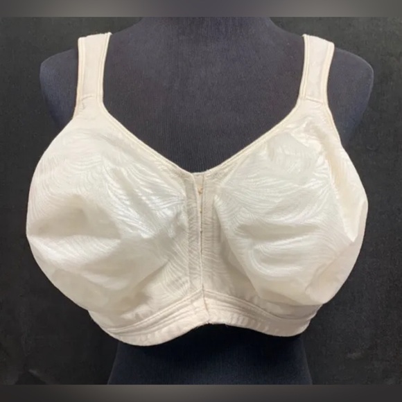 Playtex | Other | Playtex 8 Hour Bra Sz 44d Front Opening Beige Wide ...